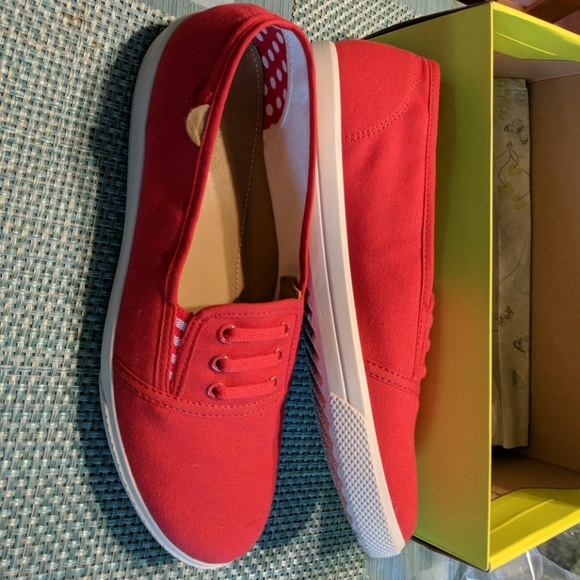 hotter | Shoes | Essmy Red Flats Hotter Size 95 | Poshmark